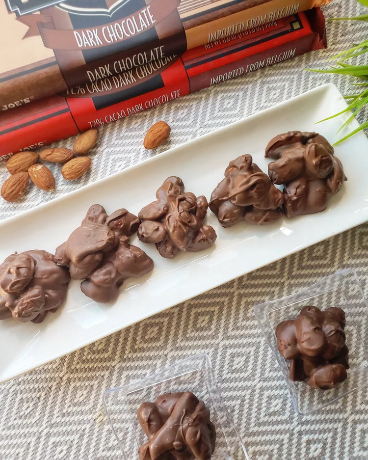 Easy Chocolate Almond Clusters Recipe (2 Ingredients) - The Sweet ...