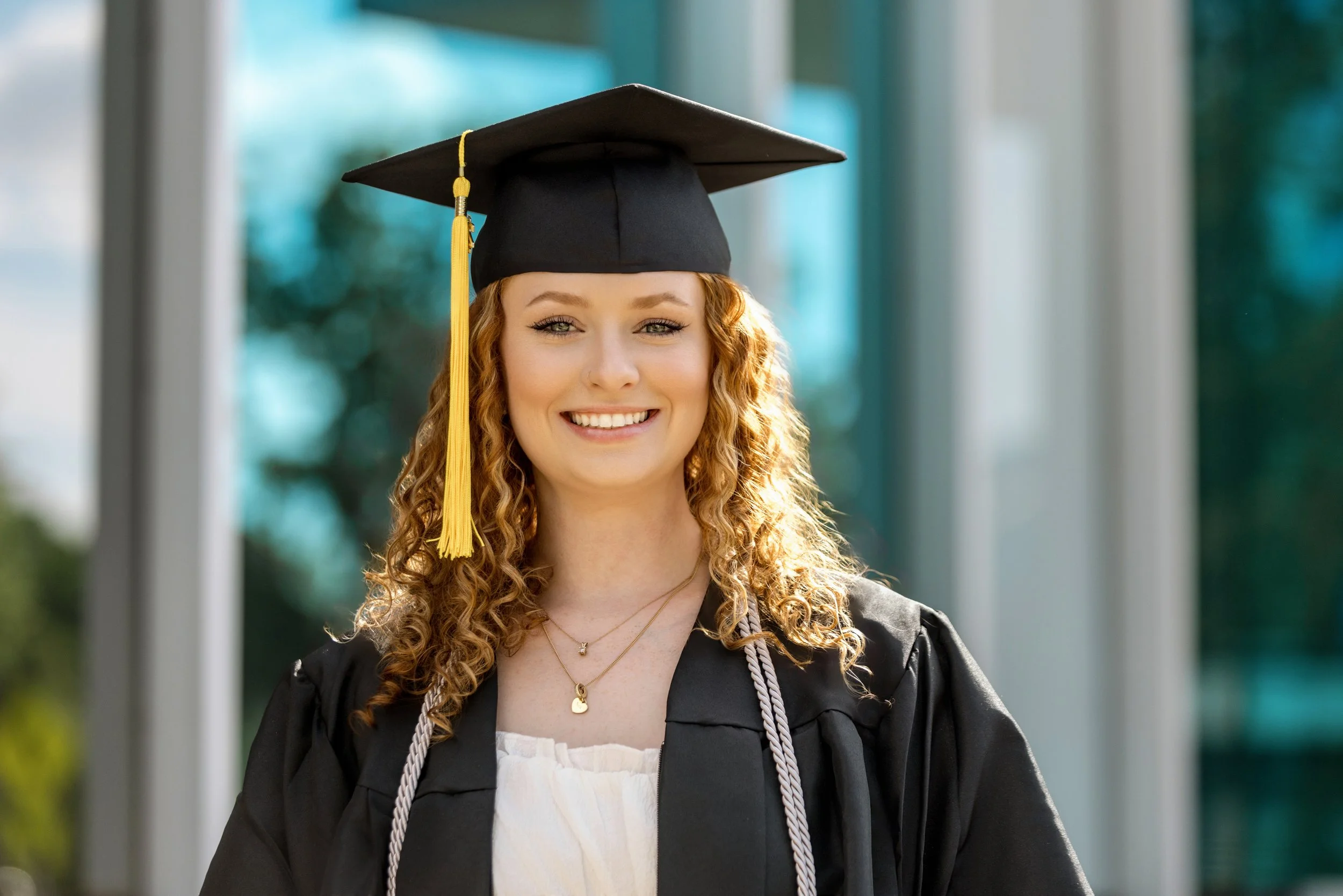 Graduation: A Photoshoot To Celebrate Your Achievement — Jenny Elaine ...