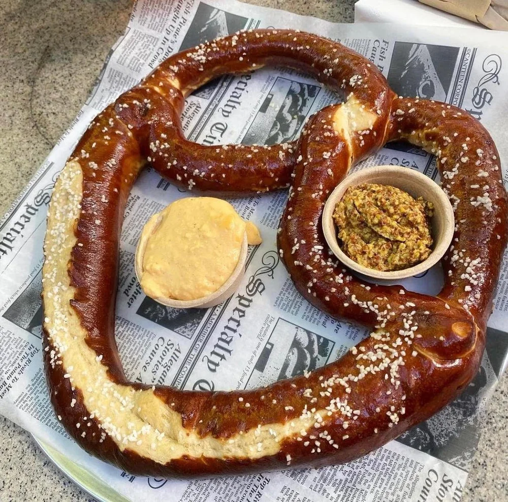 Chicago Brewhouse | Chicago Riverwalk | A Waterfront Gem with ...