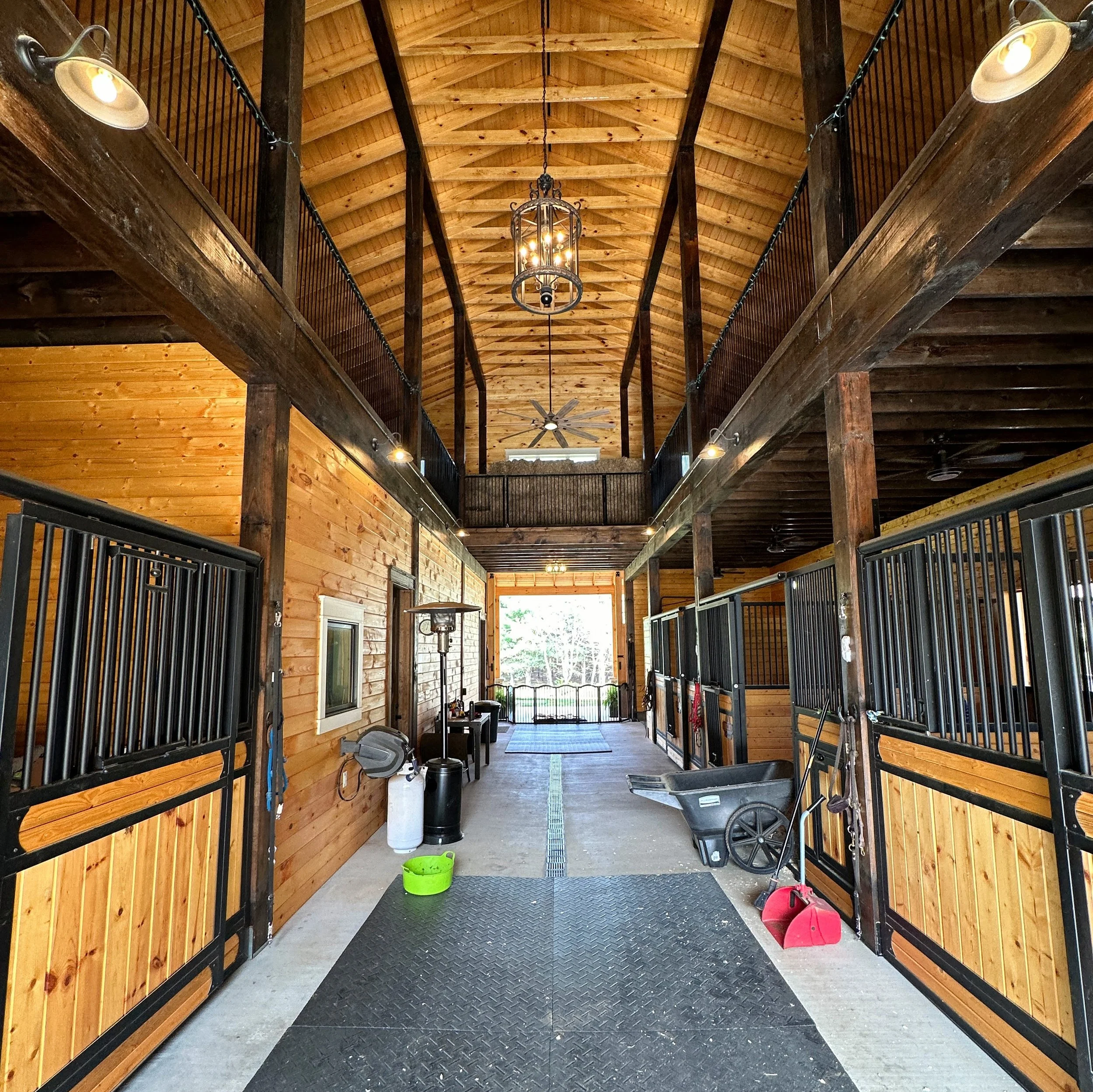 WATERMILL ROAD EQUESTRIAN CENTER — NVERSE architects