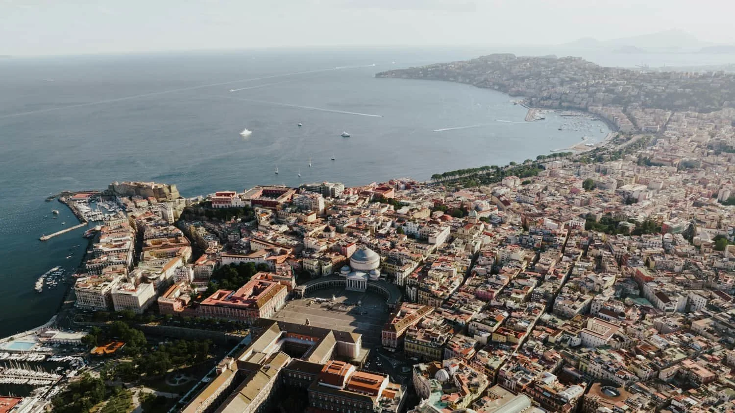 Where To Stay In Naples, Italy (Best Areas, Neighborhoods, and Hotels ...