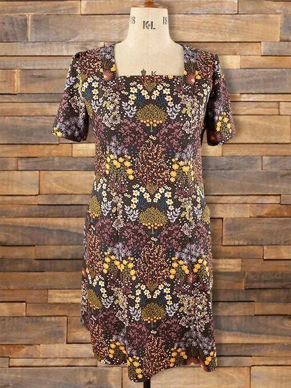 Framfield V Neck Dress Sewing Pattern with Pockets, Sizes 8-30 — Sussex ...
