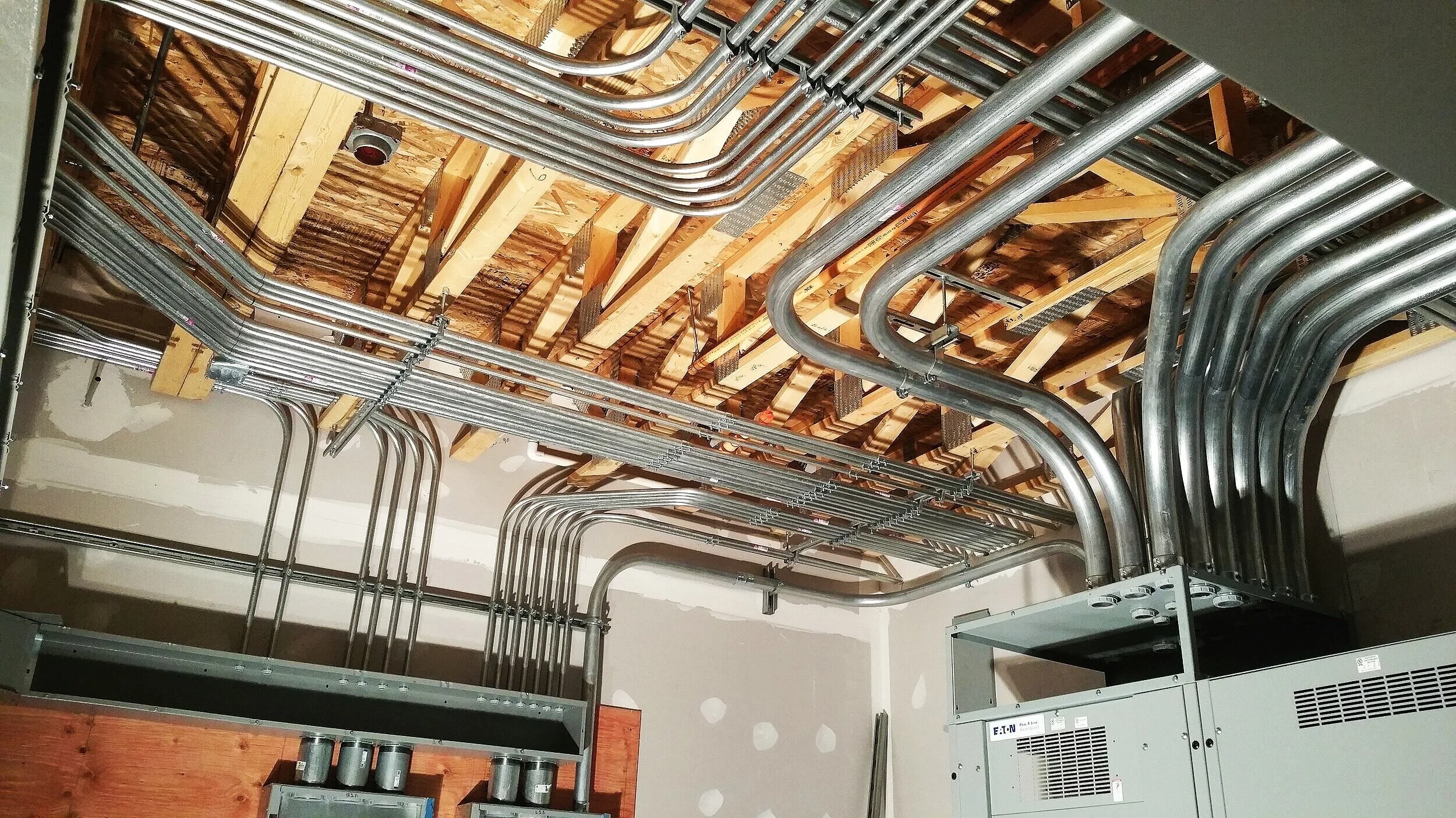 Industrial and Commercial Electrical Contractor, Chicago IL - Services ...