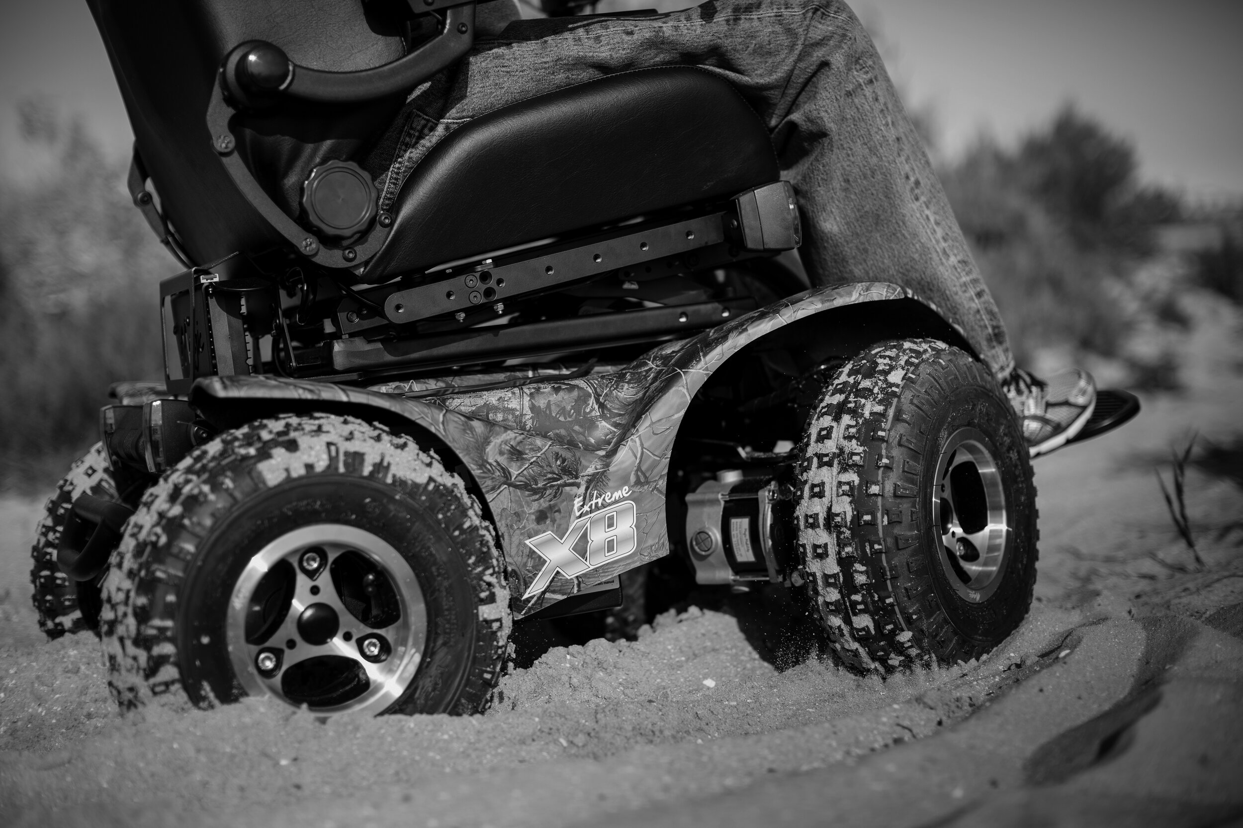 Off Road Power Wheelchair Magic Mobility Magic 360 MWD All Terrain
