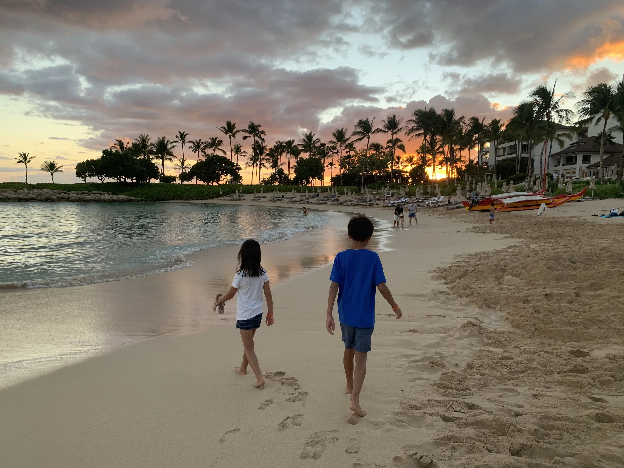 perks — whereabout travel co.