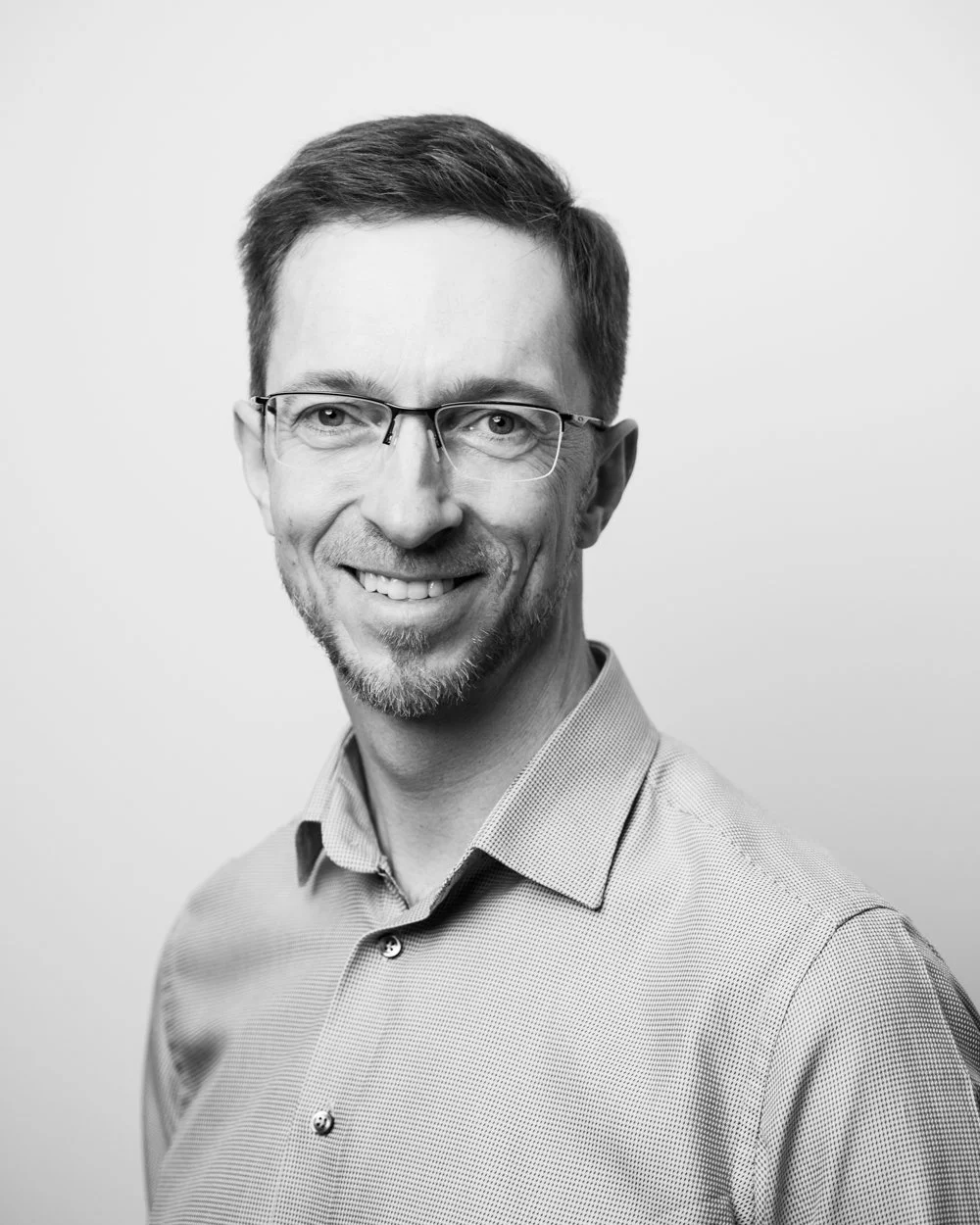 CV-kuvaus — Valokuvaaja Aapo Karhu