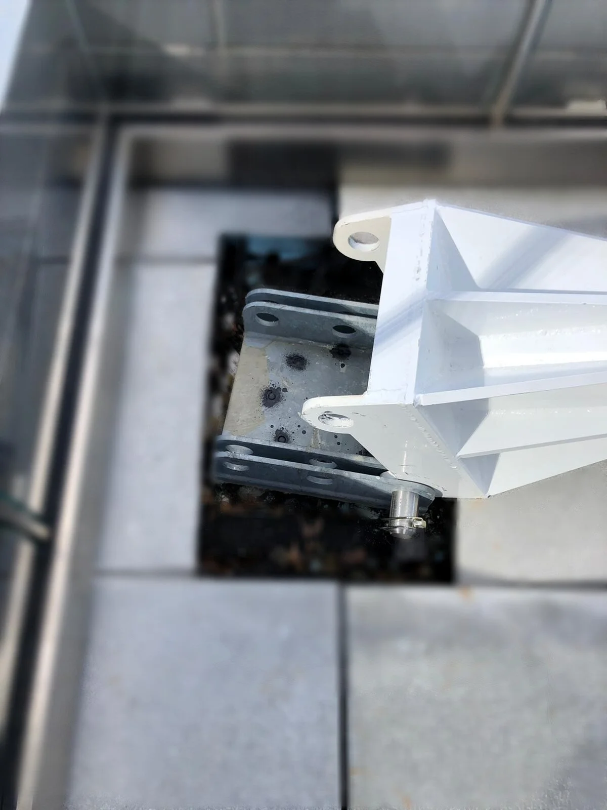 Super lightweight davits — GLOBAL BMU