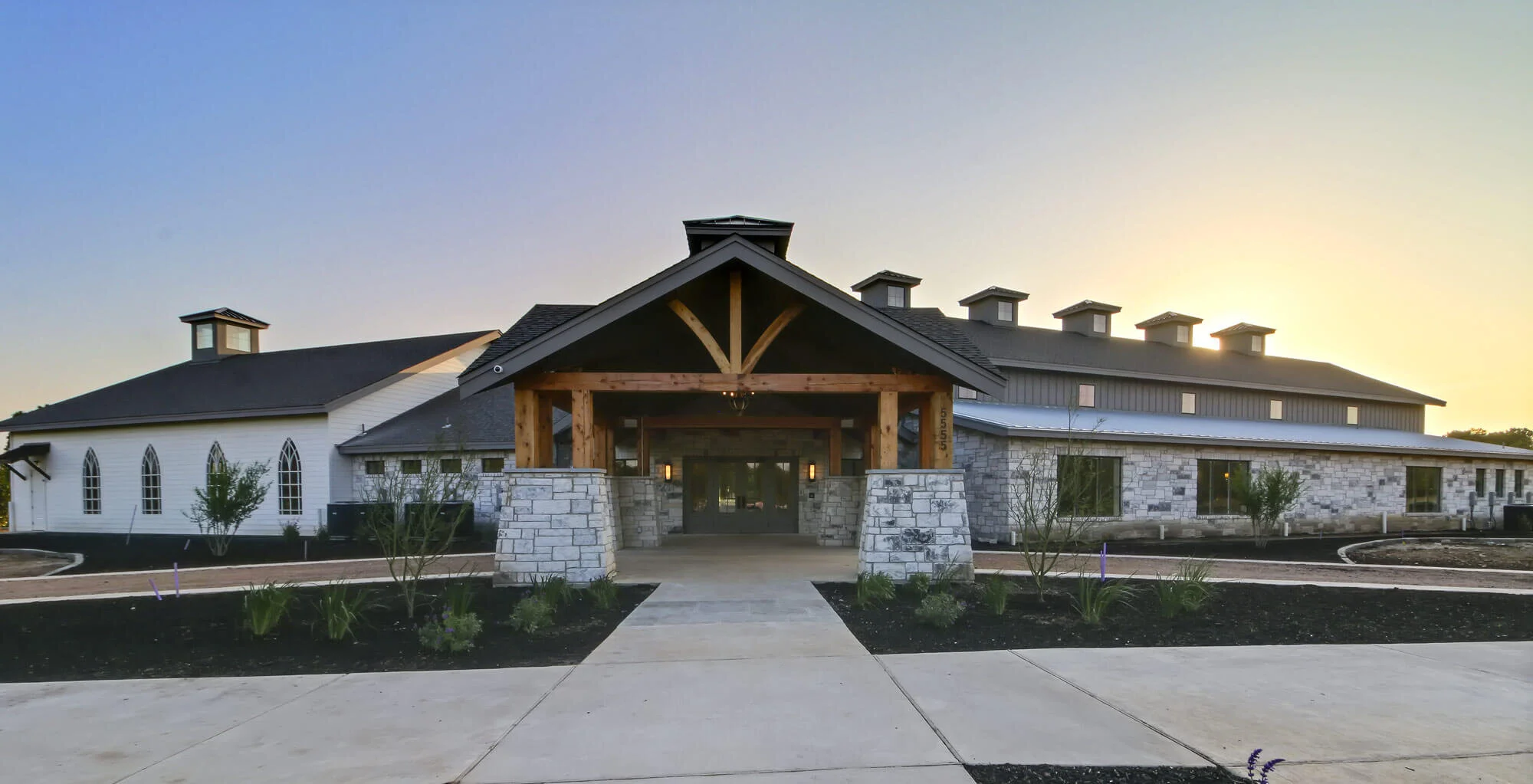 HighPointe Estate - Austin's Premier Wedding and Event Venue