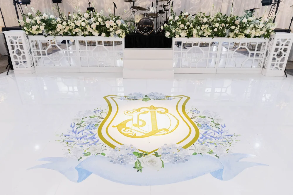 Janelle & Devin — Amber LeBlanc Studio