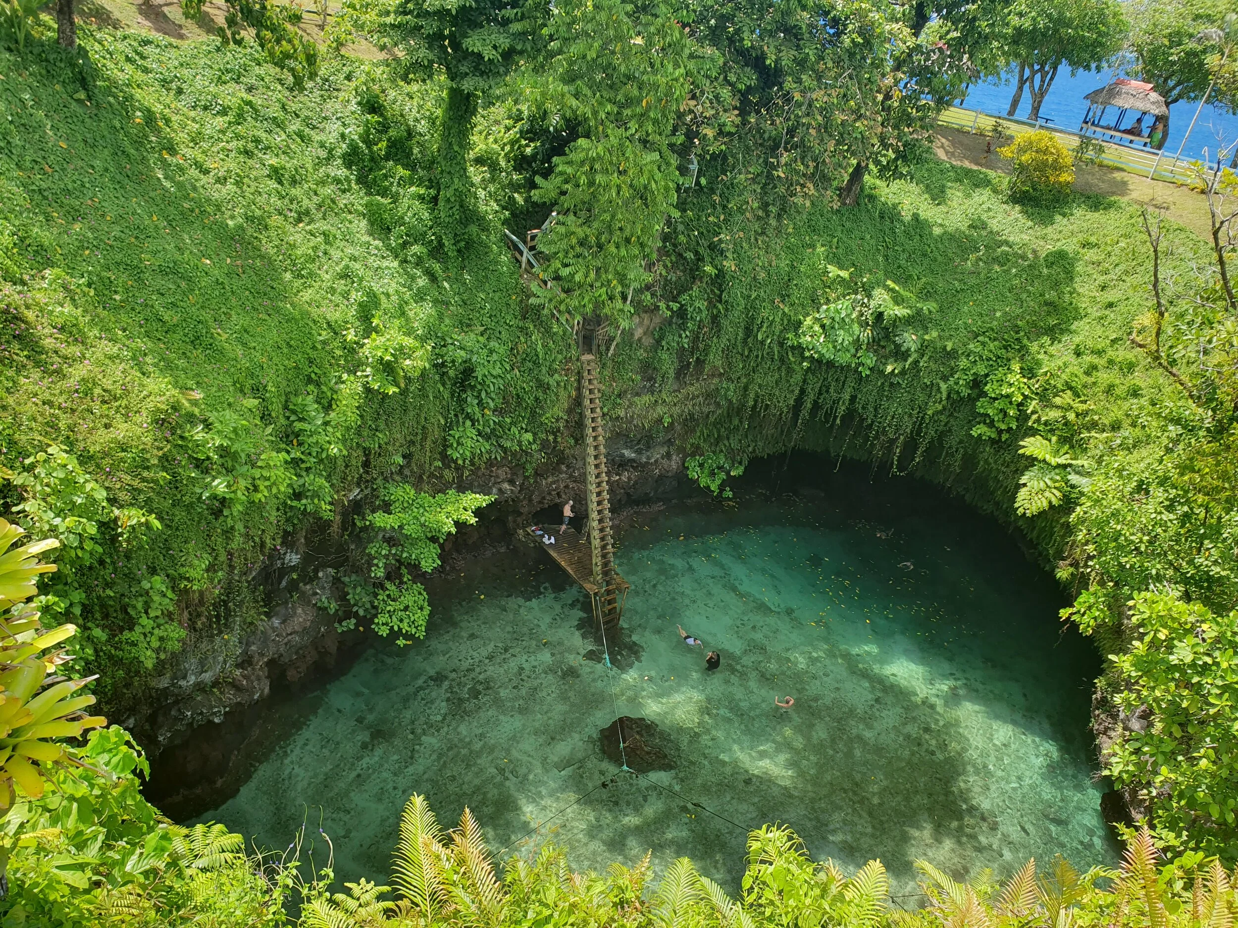 Sua Ocean Trench