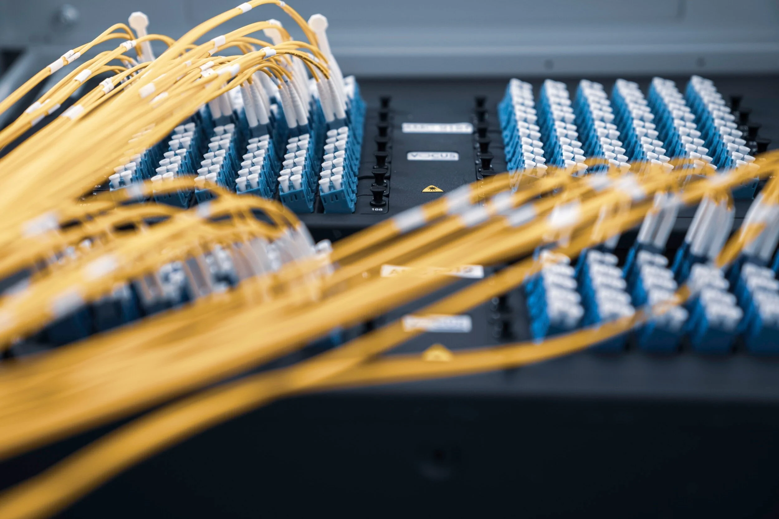 Ecanet Engineers - Data Centre Specialists