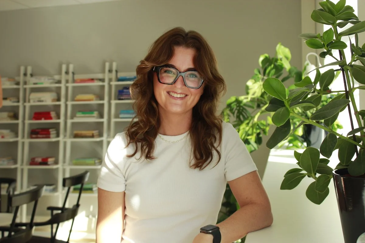 Kontakt oss — Nye & Kloke Hoder