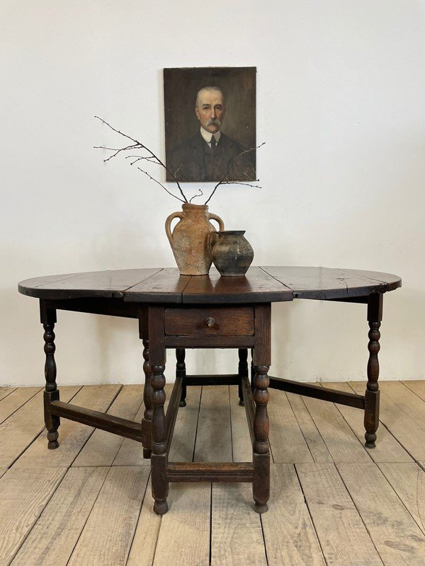 Georgian Antique Oak Gate Leg Kitchen Dining Table — Vintage Boathouse