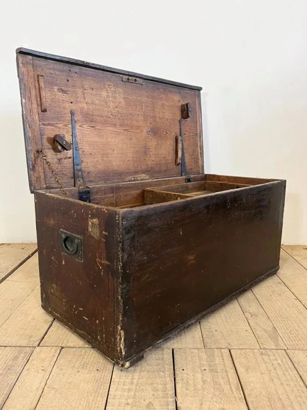 Victorian Antique Oak Trunk Chest — Vintage Boathouse