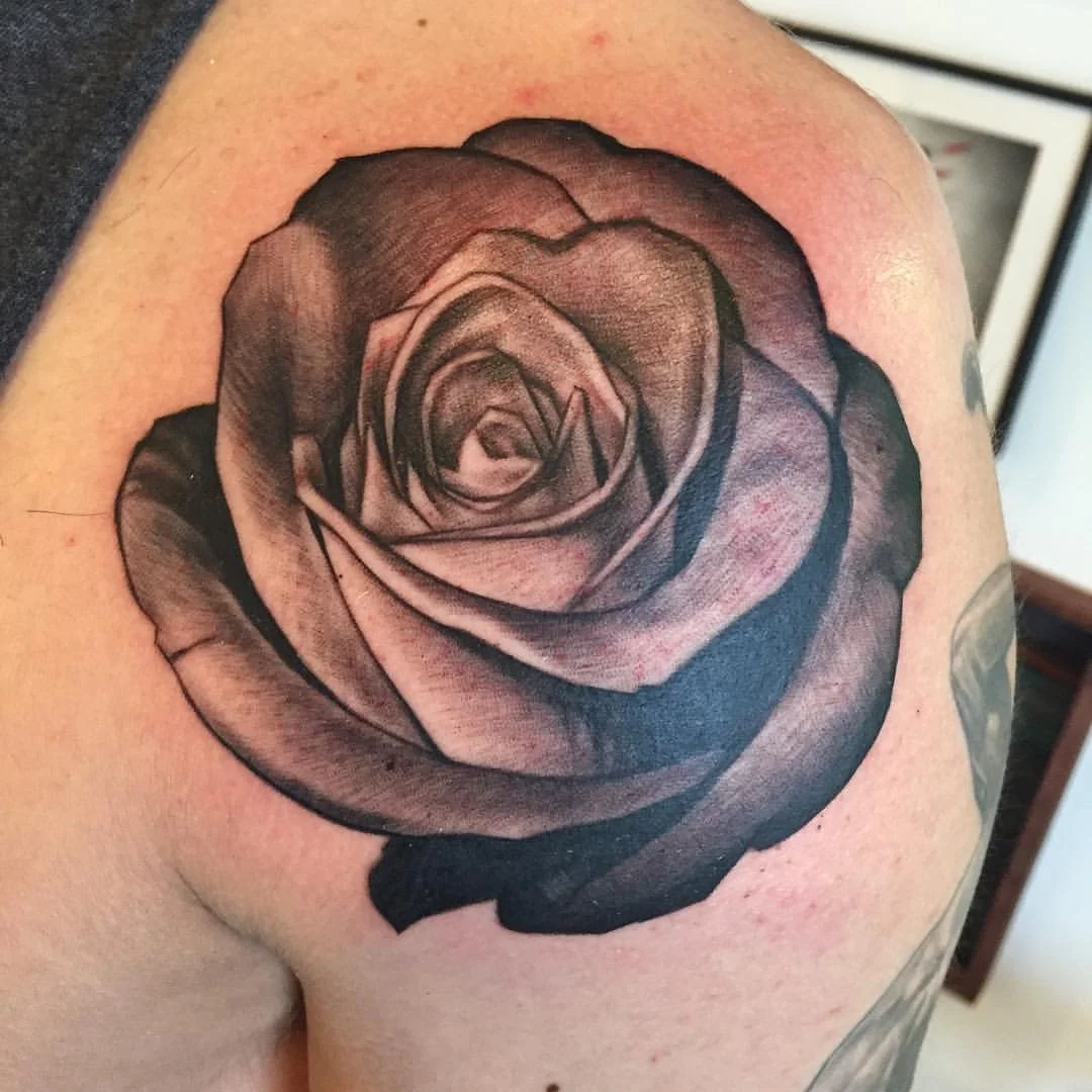 Iggy Sweeney — AION TATTOO