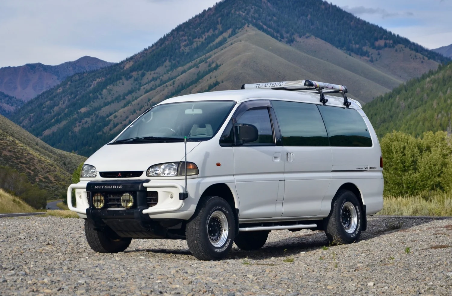 Delica Sales & JDM Imports — Nomadic Van