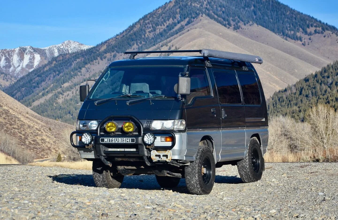 Nomadic Van – Delica Sales & JDM Maintenance