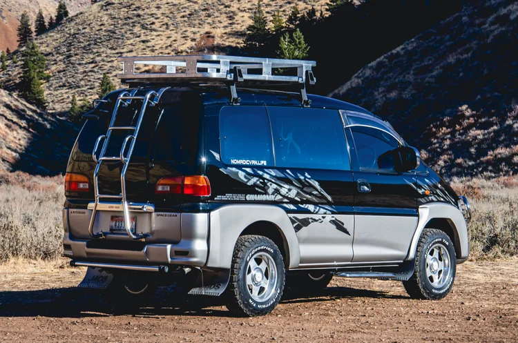 Saber — Nomadic Van