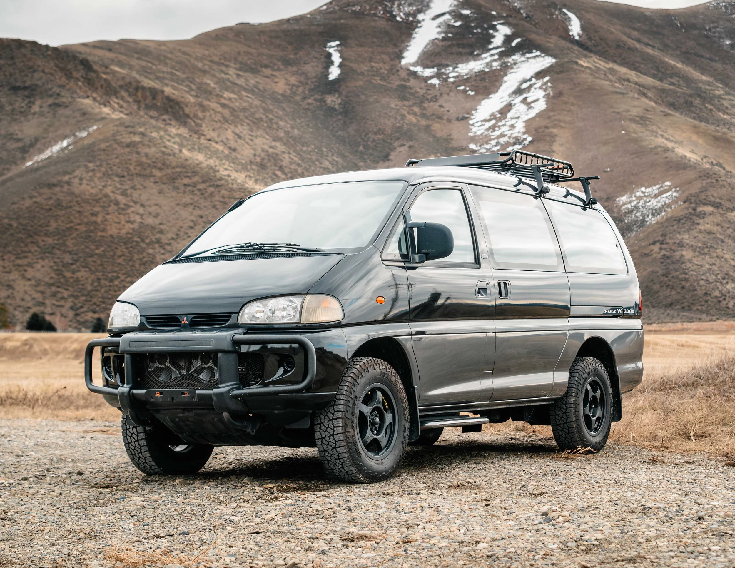 Phantom — Nomadic Van