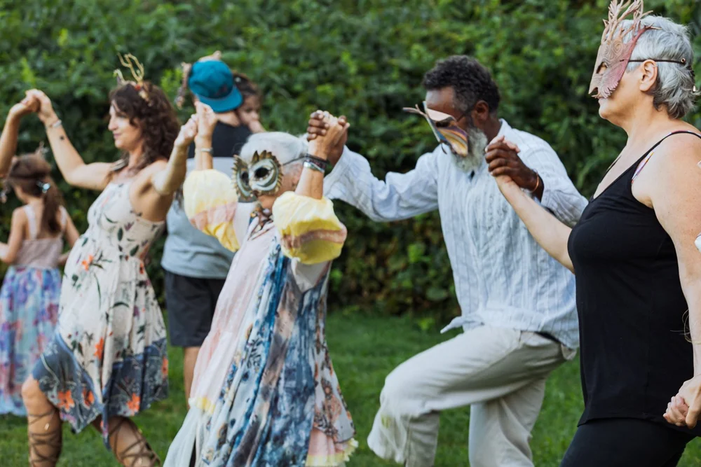 Community MASQUERADES — CIRCLE
