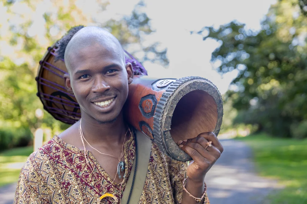 Community MASQUERADES — CIRCLE