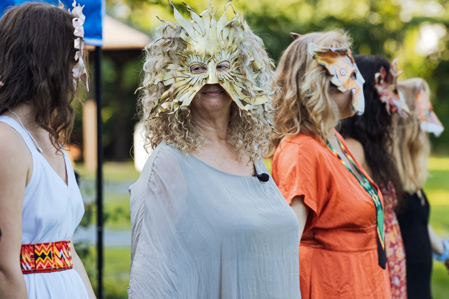 Community MASQUERADES — CIRCLE