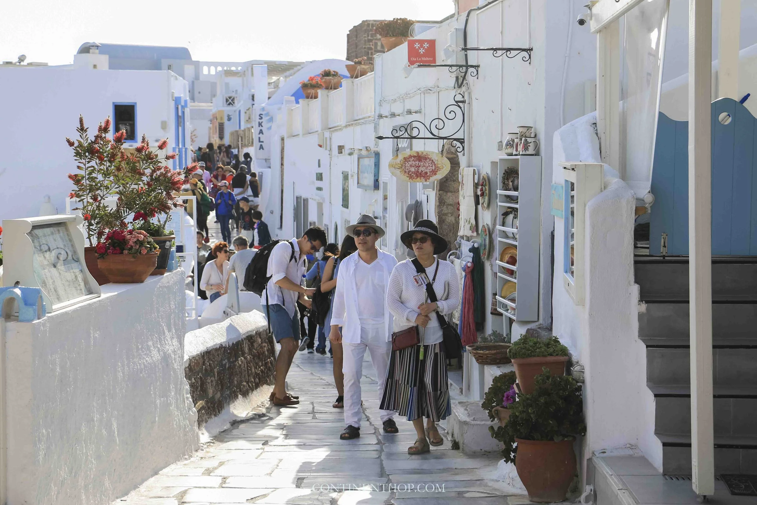 Best things to do in Oia, Santorini (2022) + pics & details | A fun Oia ...