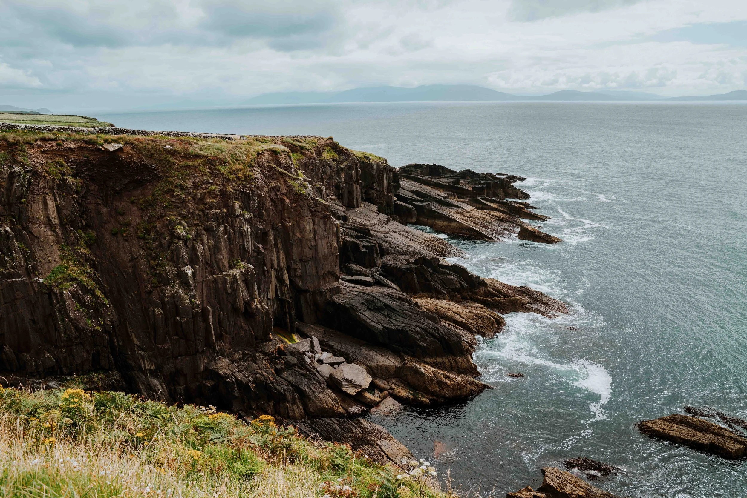 Ireland in Spring : A Travel Guide for the Best Things to do in Ireland ...