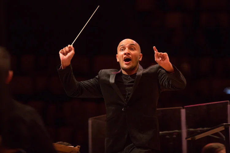 Christopher Dragon, conductor