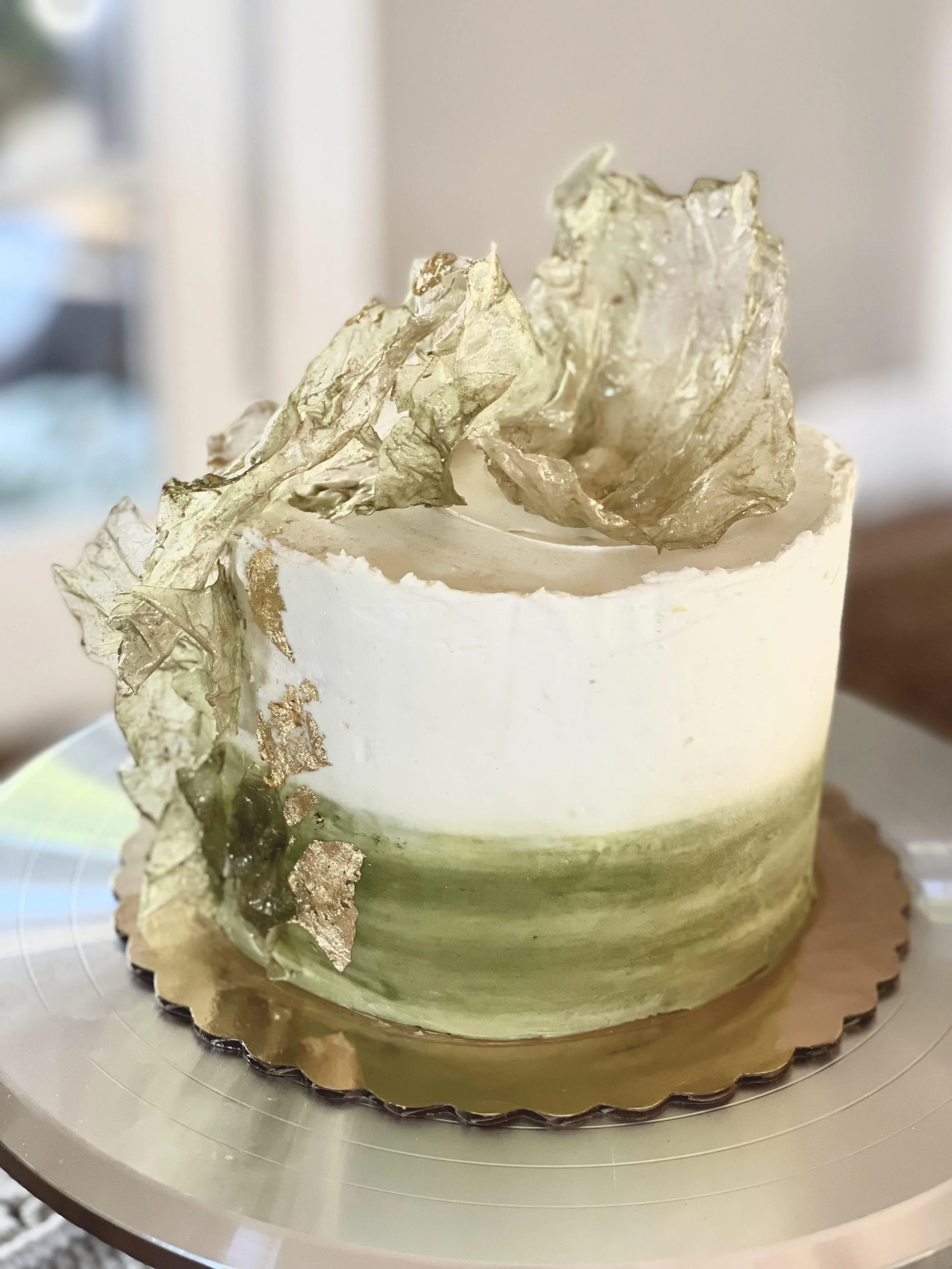 Black Sesame Cake With Matcha Buttercream Rice Paper Sails Clean Made Bakes Modern Gluten black-sesame-cake-with-matcha-buttercream-rice-paper-sails-clean-made-bakes-modern-gluten