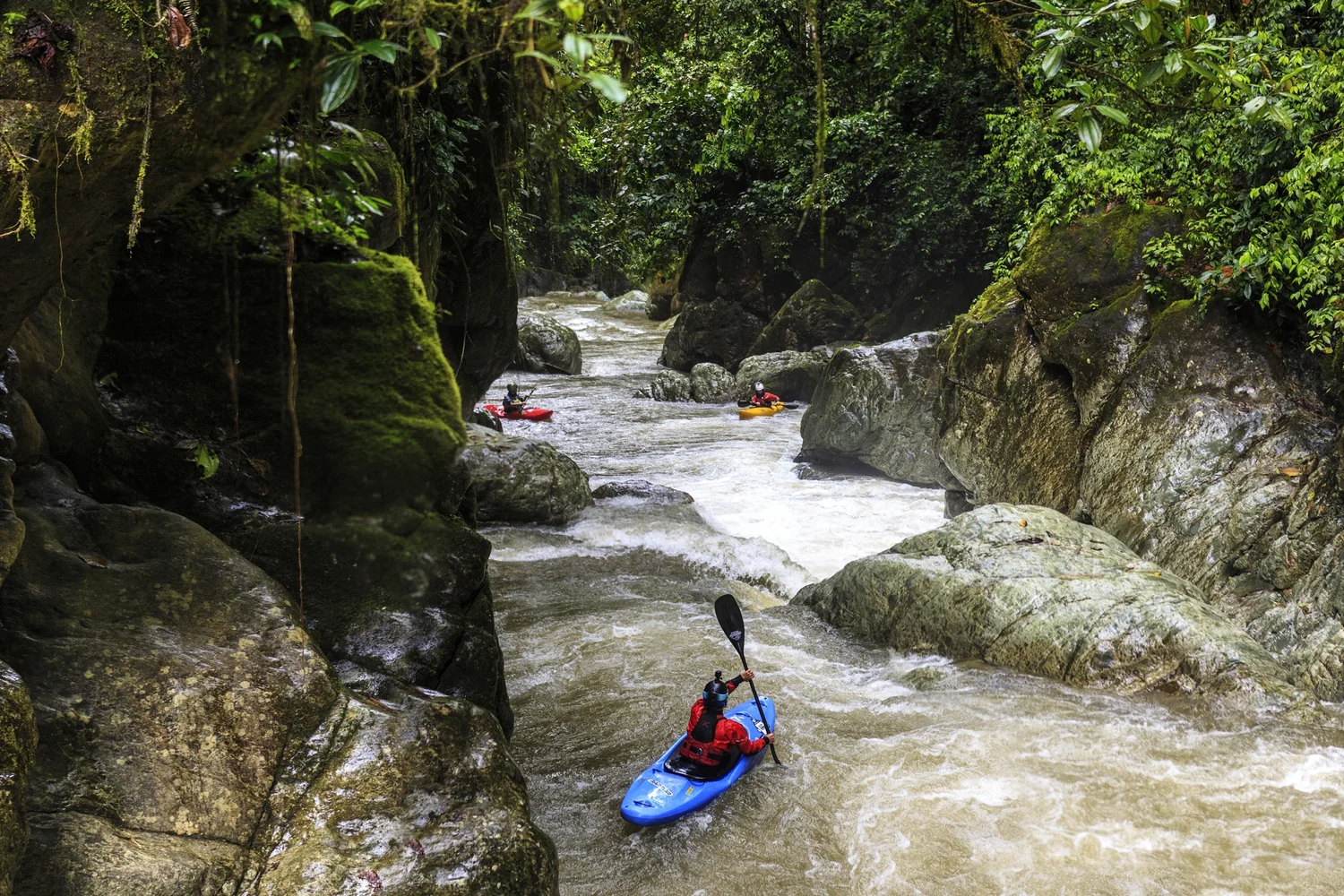 Kayaking ecuador rivers with the best guides, Ecuador kayak school and ...