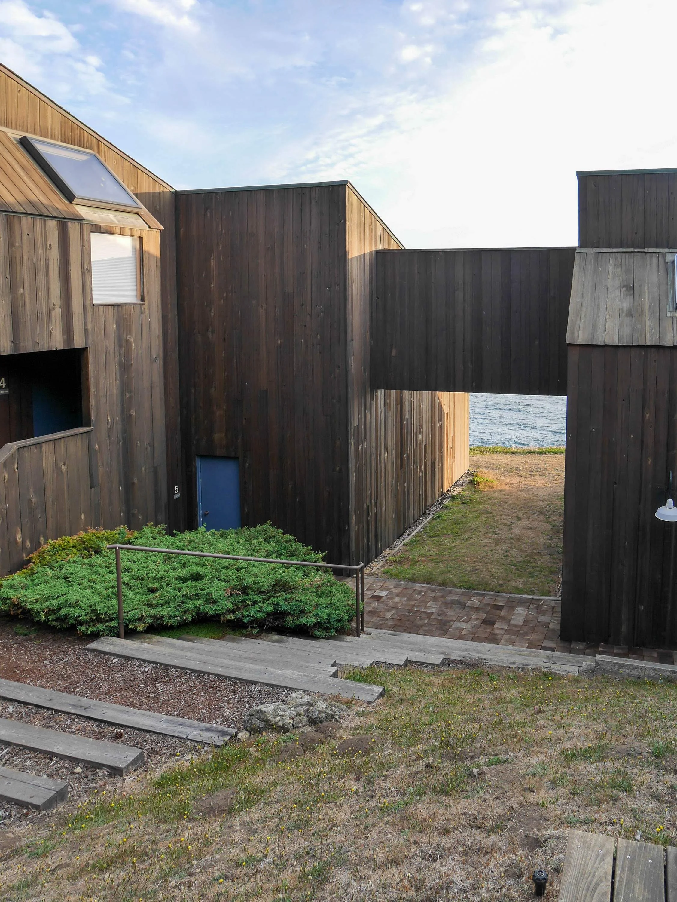 Learning from Charles Moore’s Condo at The Sea Ranch — The ...