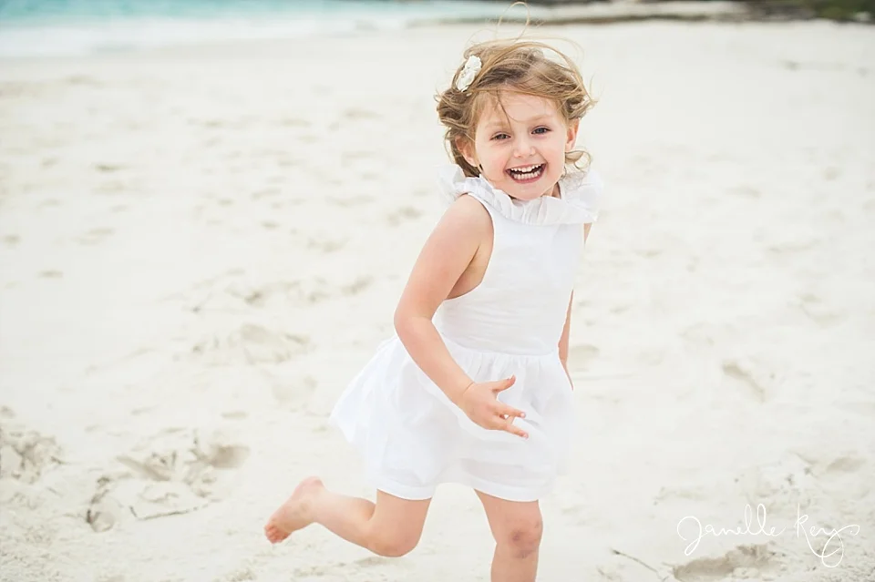 Beach Family Photos :: Hyams Beach — Hawkesbury Family Photographer ...