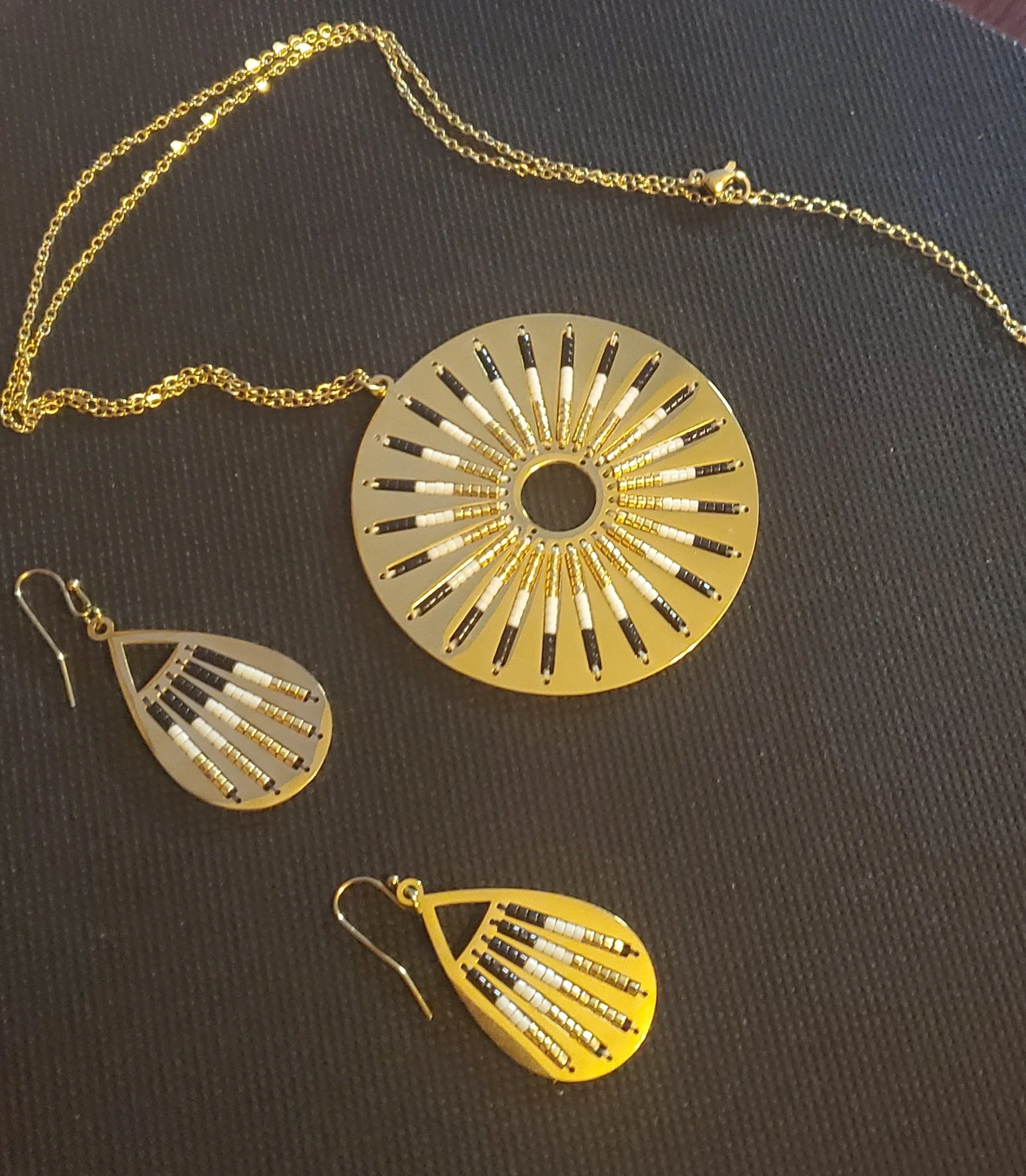 Shop (kilomīha) — Mihe Hetoa, Inc.