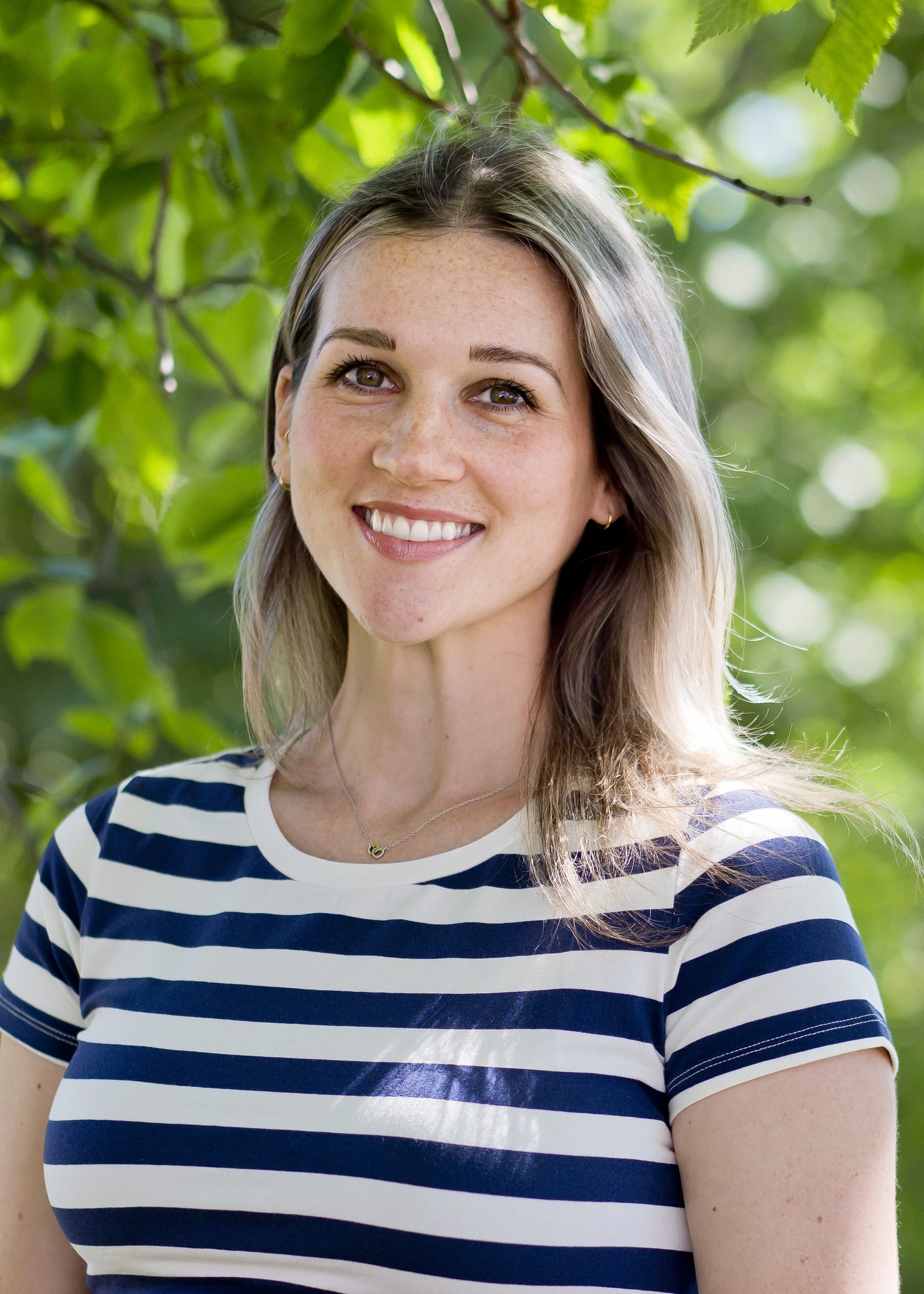 A Team Of Specialized Growth Marketers And Analysts — Outshine ...