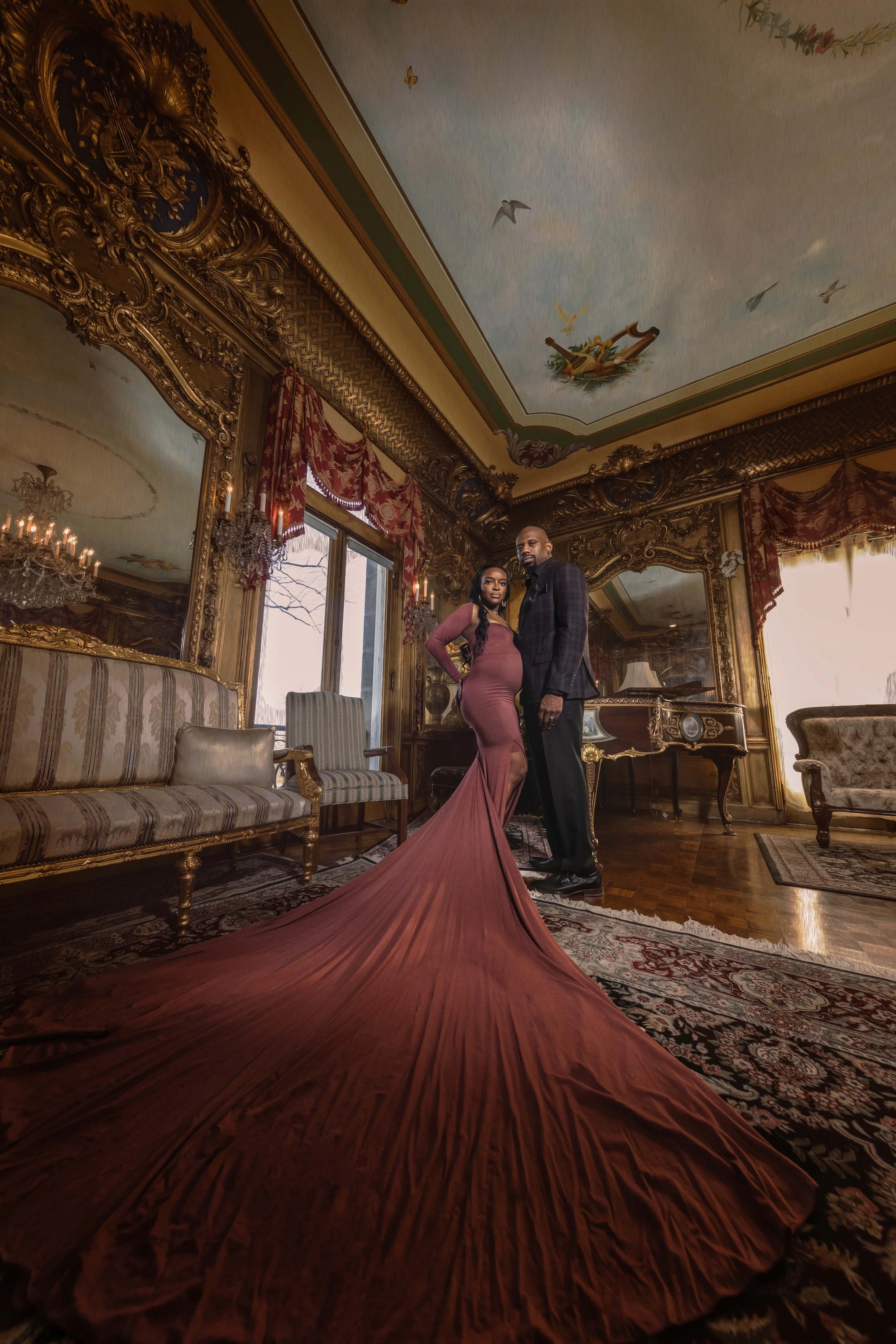 Cincinnati Maternity Photographer | Artistic & Timeless Pregnancy Portraits - Bethany Ellen