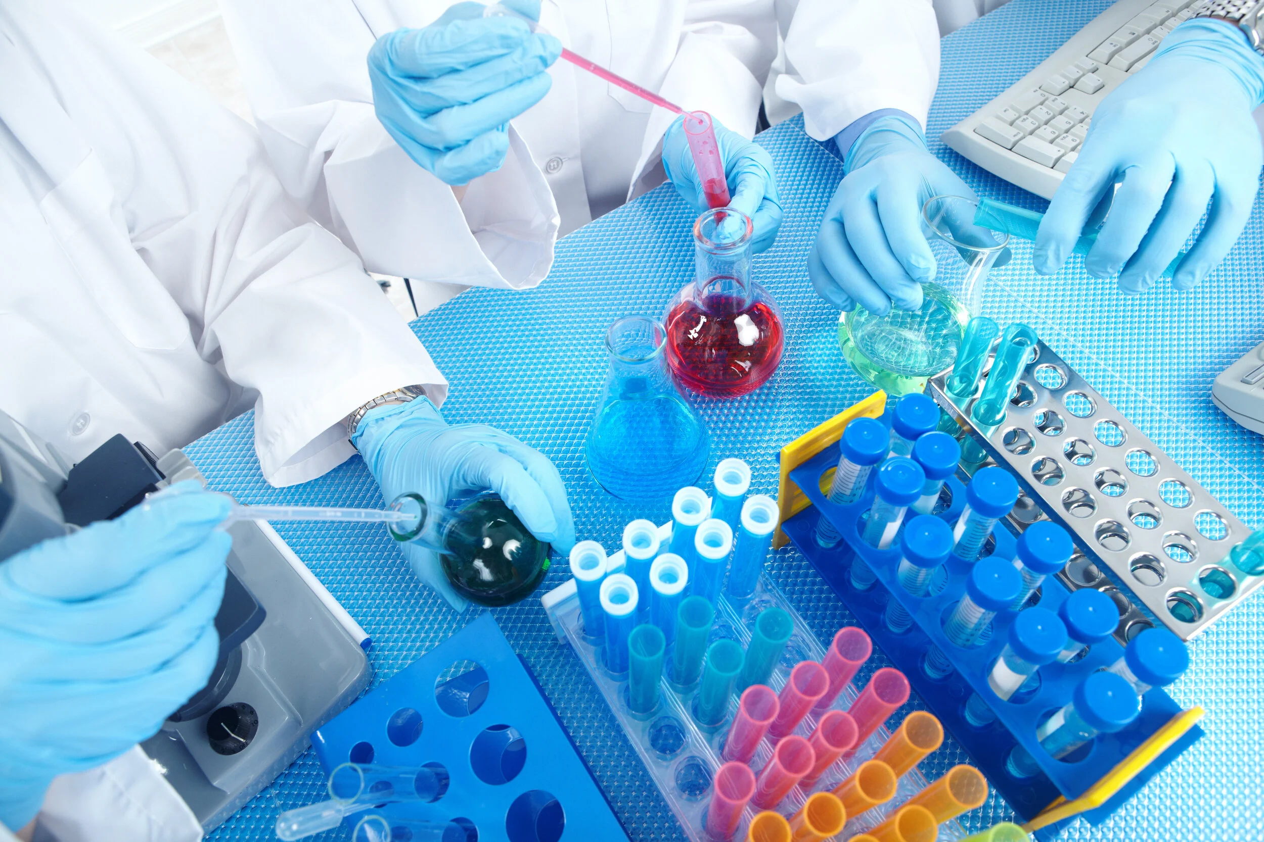 Explore laboratory careers — LTT | Empowering people to perform