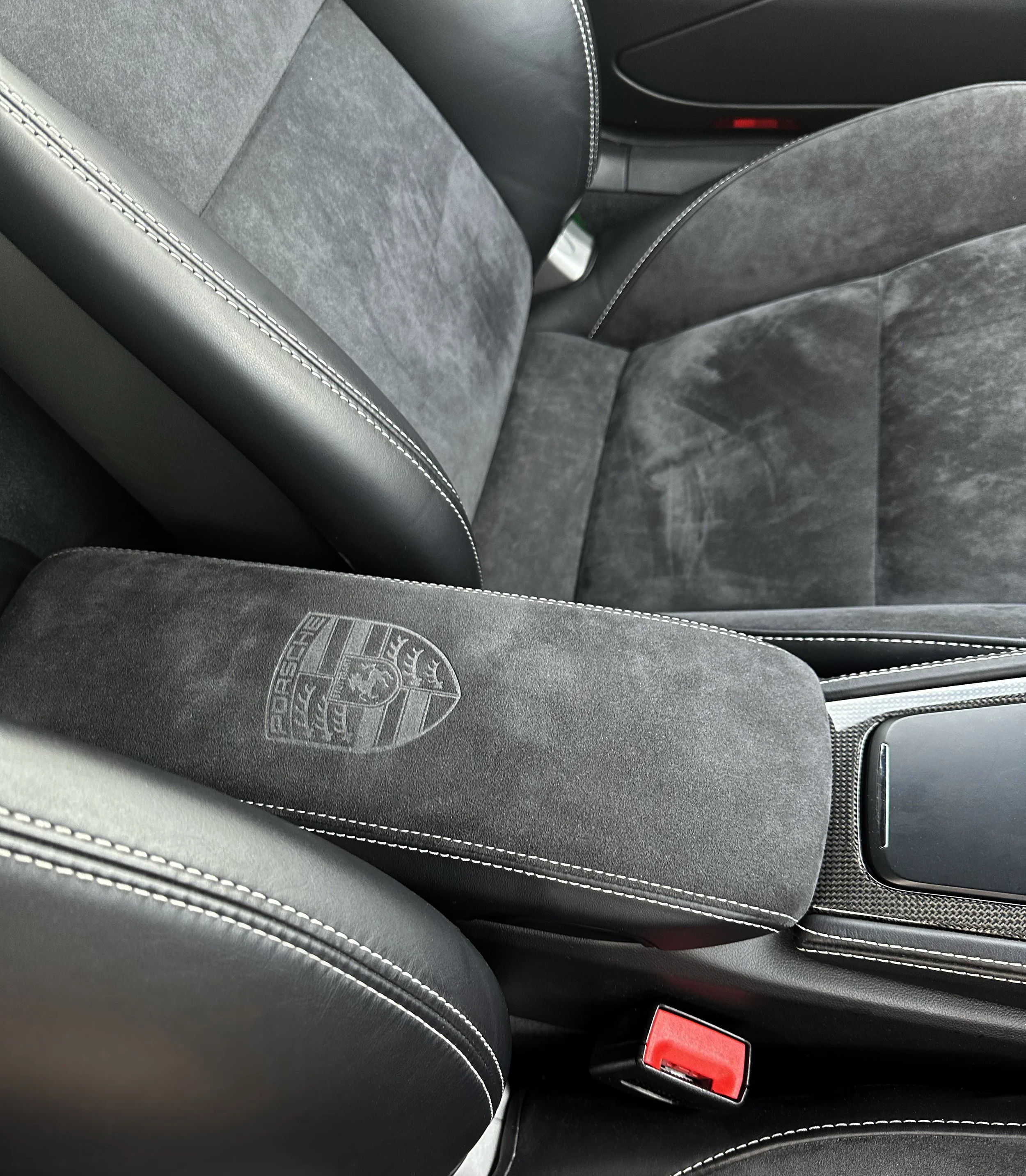 INTERIORS — DAVE THE TRIMMER