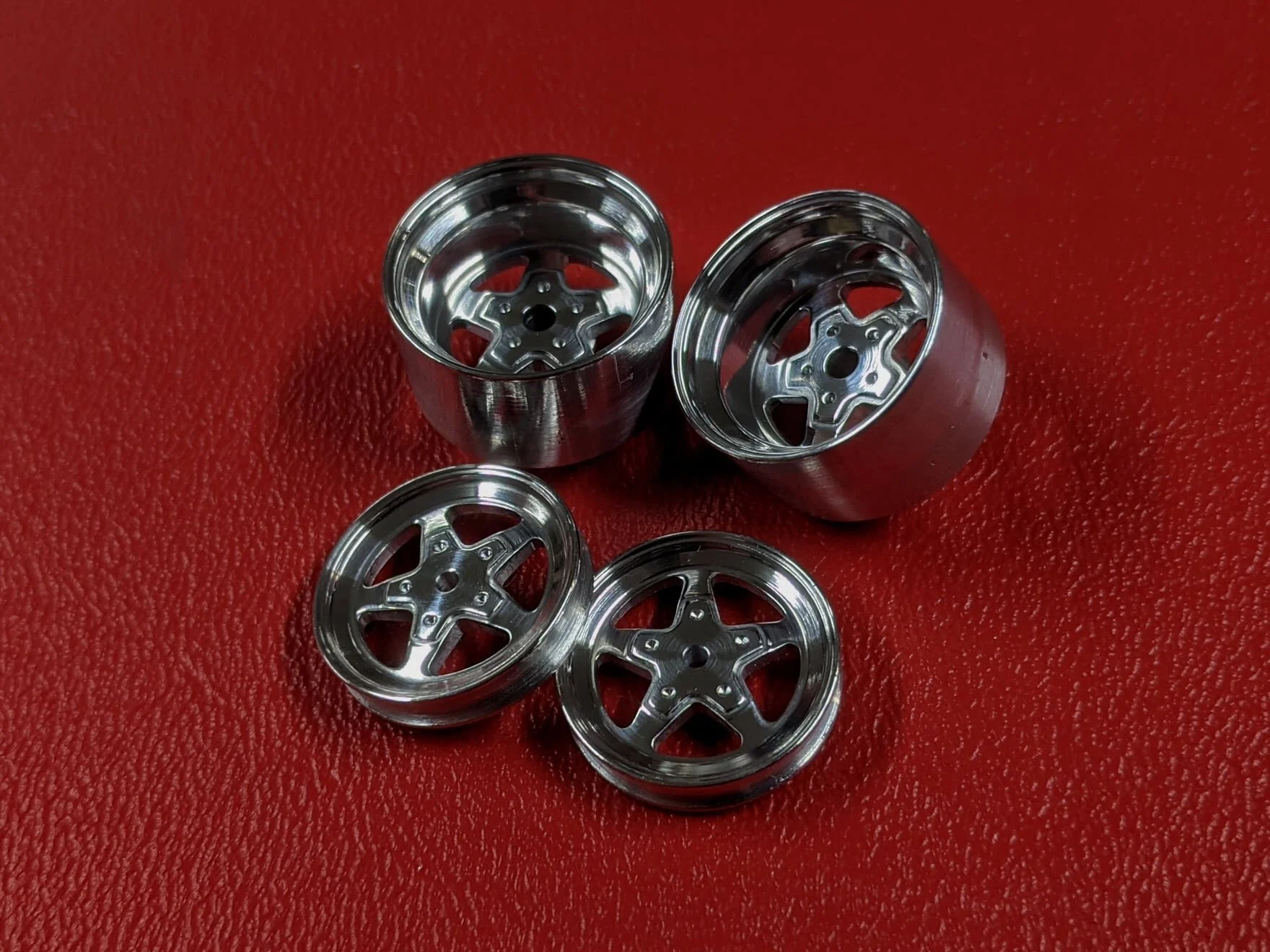 1/25 Slot Car Racing Wheel Store — Dancing Bear Scaled Components