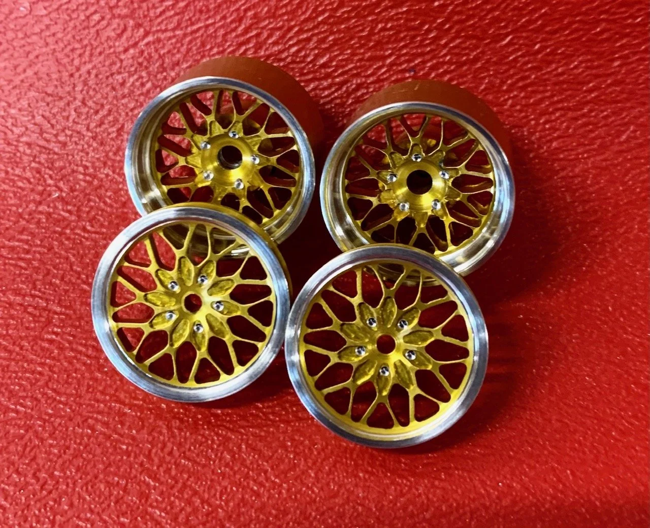 1/25 Slot Car Street Wheel Store — Dancing Bear Scaled Components