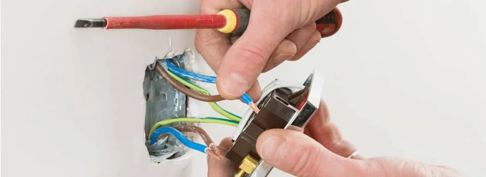 How to Replace an Electrical Outlet? — Kato Electrical | Independent ...