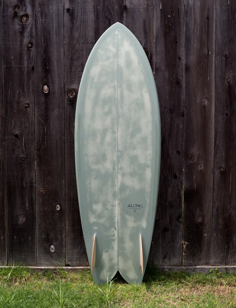 FISH & CHIPS / ALONG SURFBOARD. Blend with Nature.