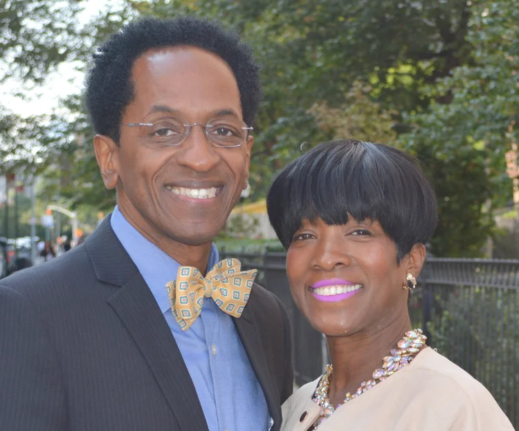 Re-elect Al Taylor