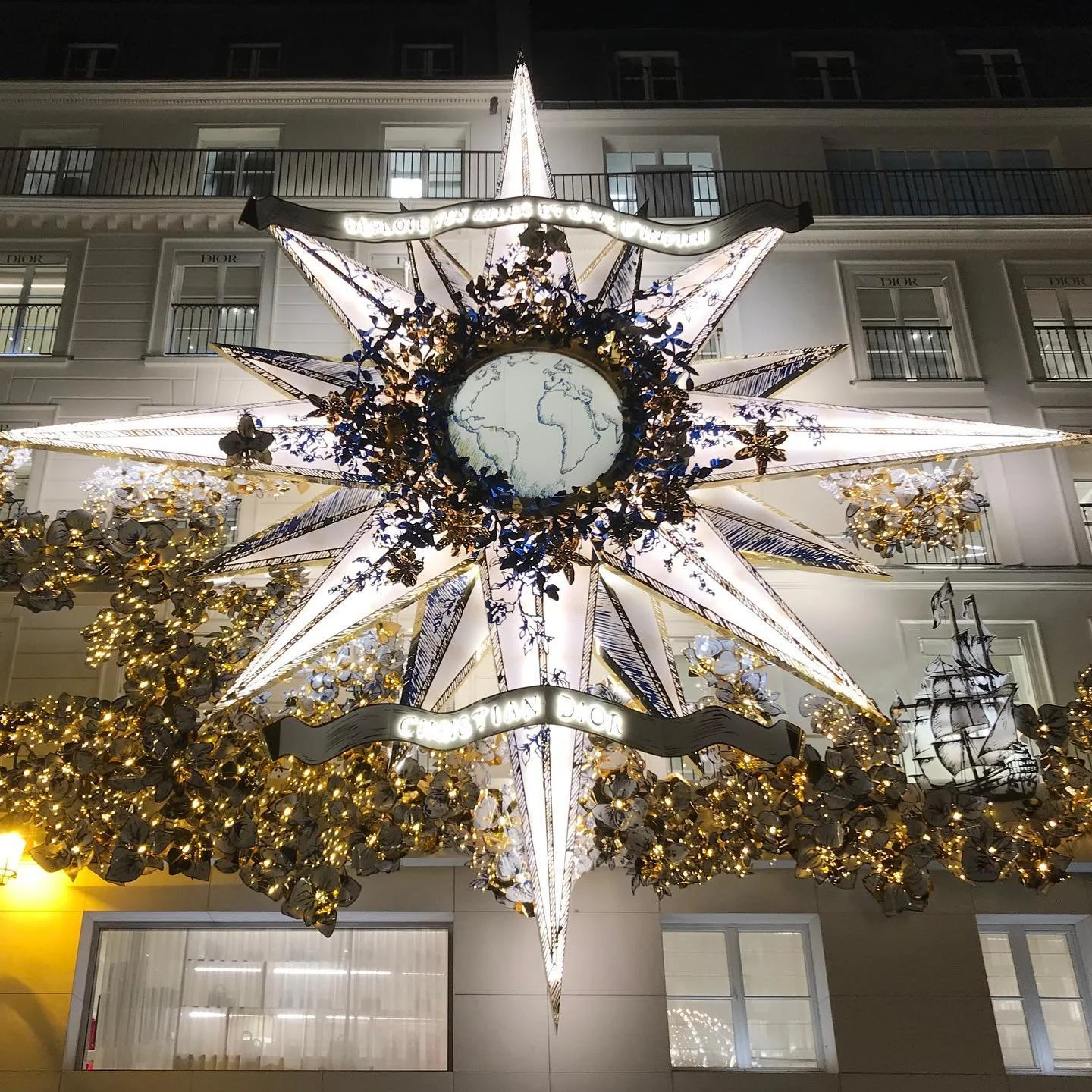 Christmas Lights and Decorations in Paris — Parisology