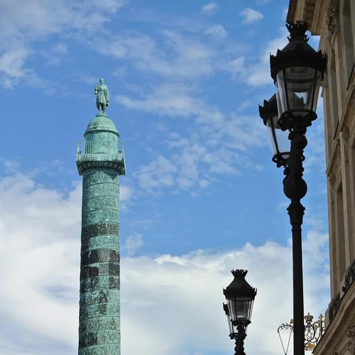 Statue of Napoleon as Emperor - Vendôme Column — Parisology