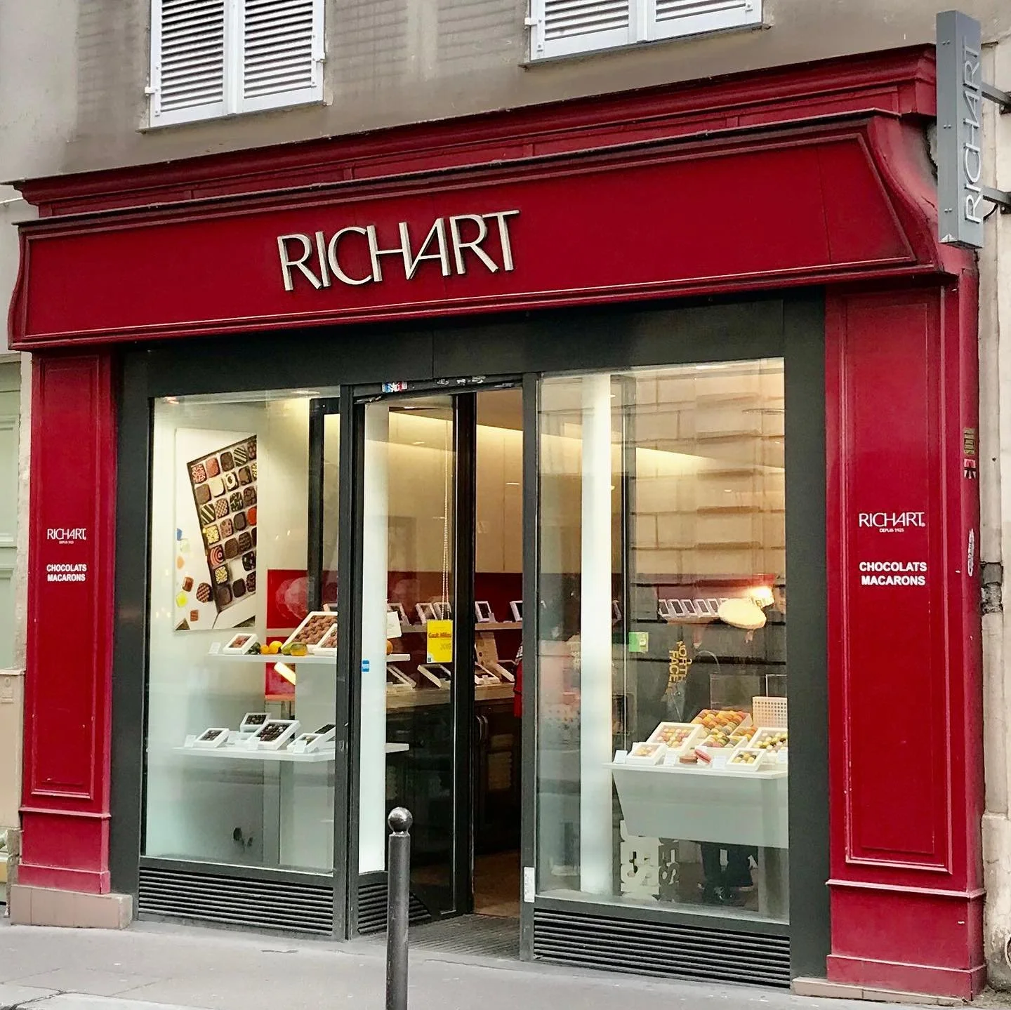 Richart Chocolats & Macarons — Parisology