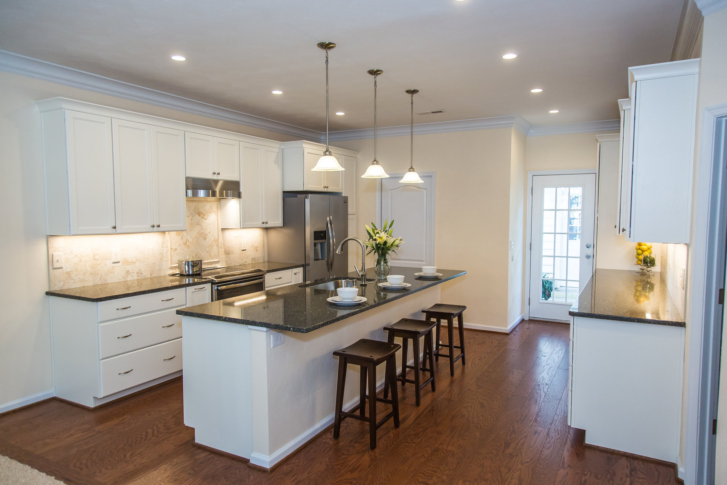 An Entertainer's Kitchen | Virginia Beach — Benson Homes