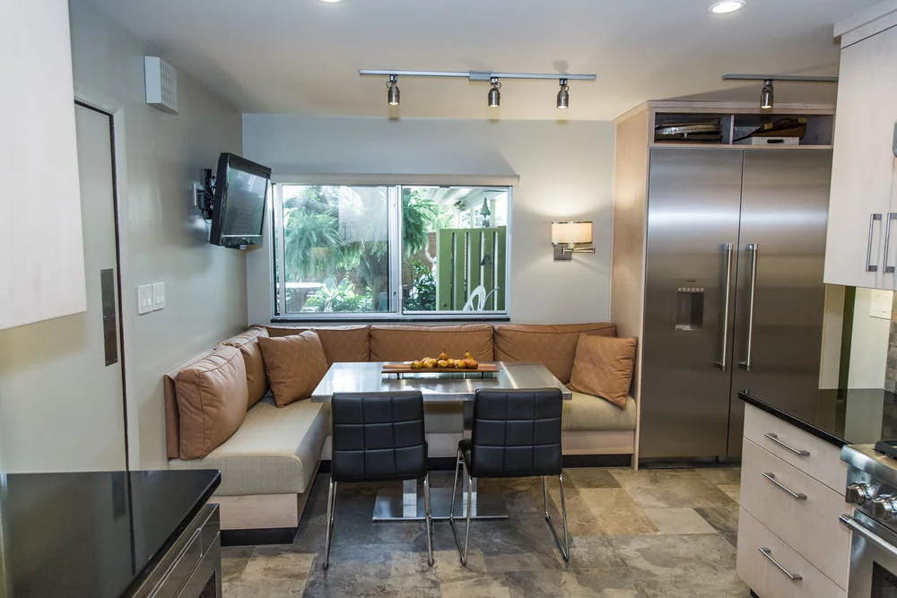 Kitchen with Custom Banquette in Virginia Beach — Benson Homes