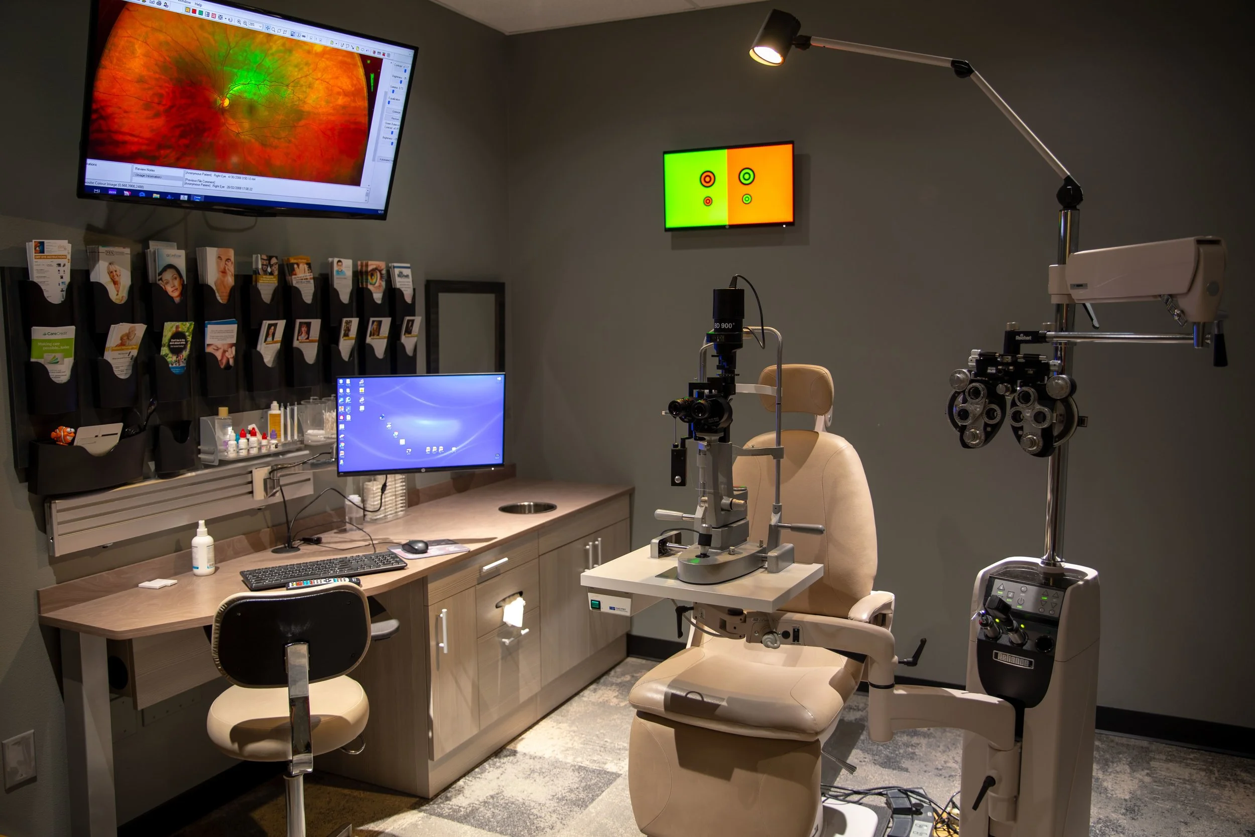 Optometrist (Eye Doctor) in Rio Rancho, NM - Vision Source RIO