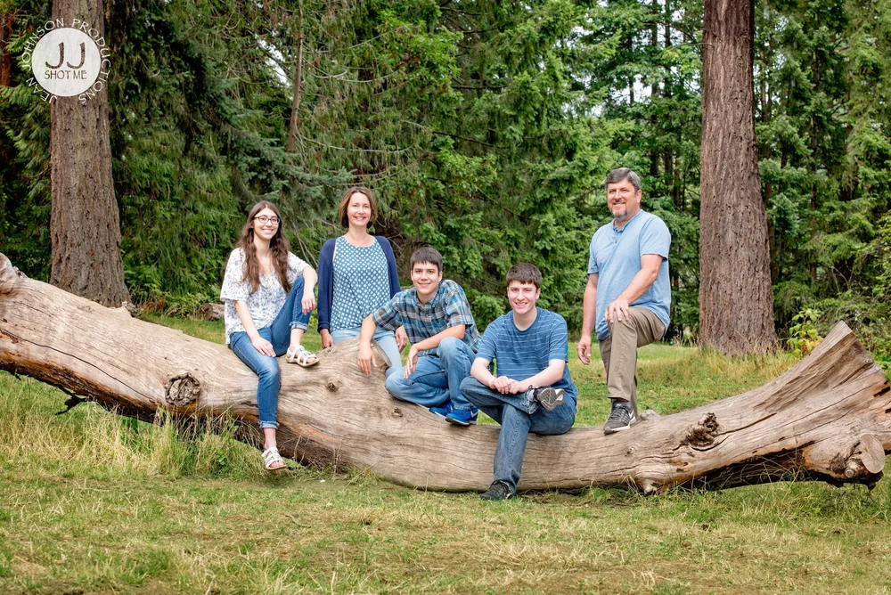 THE KENT FAMILY | WEST SEATTLE FAMILY PORTRAITS — JEAN JOHNSON PORTRAITS